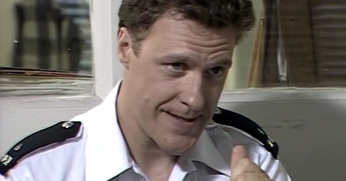 Stream The Bill Series 1 Episode 4 | Watch on U