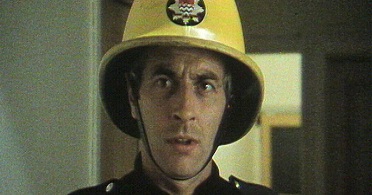 Stream London's Burning Series 1 Episode 1 | Watch on U
