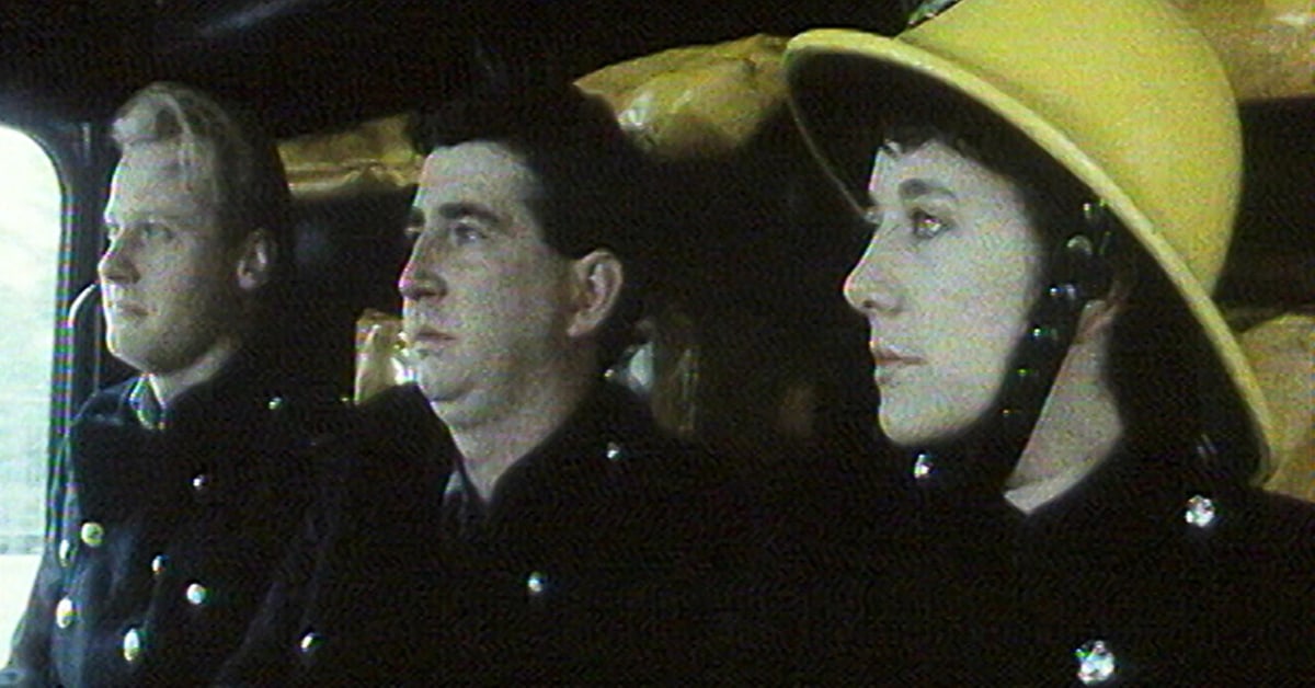 Stream London's Burning Series 1 Episode 3 | Watch on U