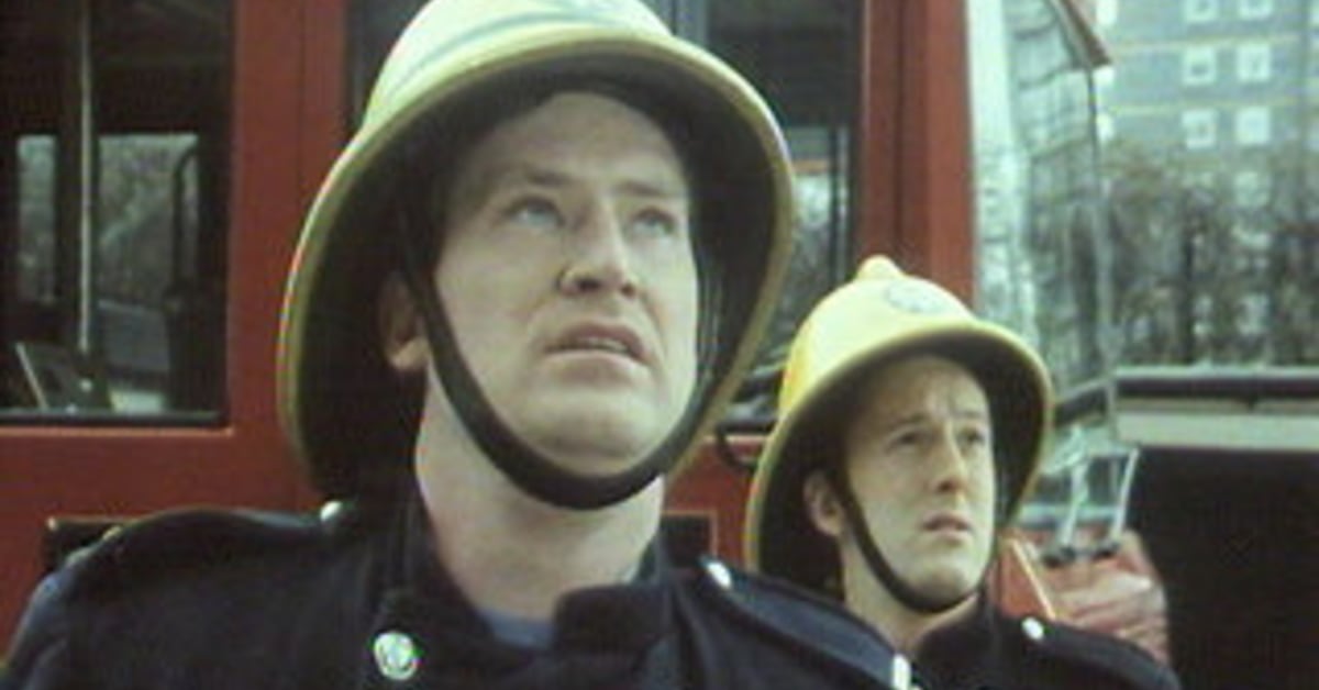 Stream London's Burning Series 2 Episode 3 | Watch on U