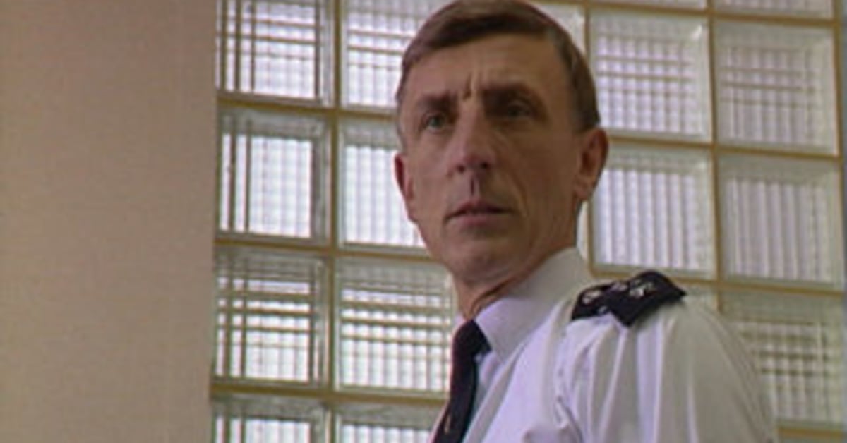 Stream The Bill Series 4 Episode 45 | Watch on U