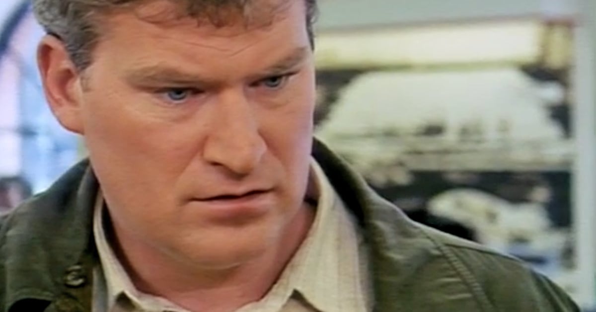 Stream London's Burning Series 6 Episode 2 | Watch on U