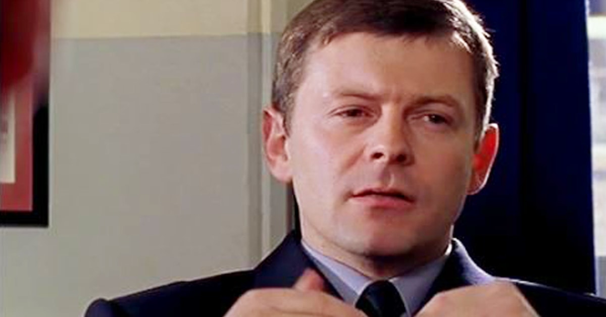 Stream London's Burning Series 11 Episode 10 | Watch on U