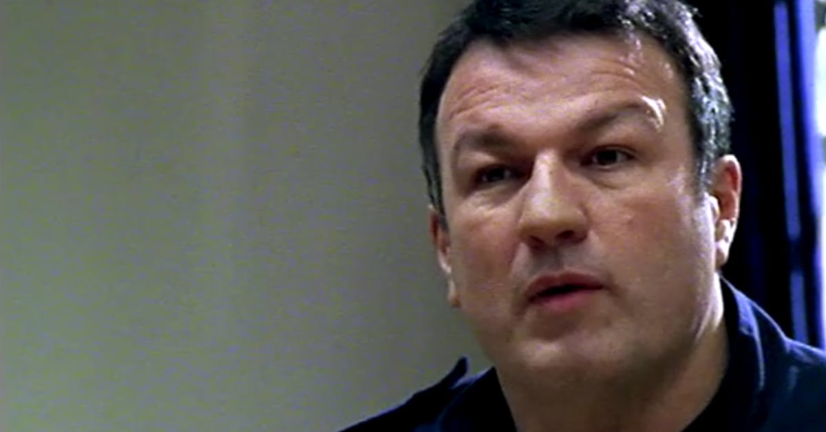 Stream London's Burning Series 11 Episode 16 | Watch on U