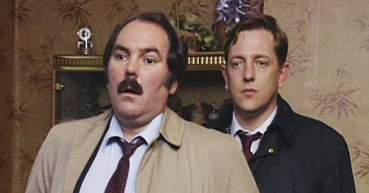 Stream The Bill Series 8 Episode 2 | Watch on U