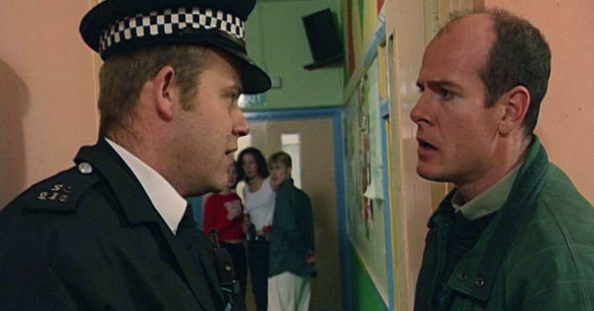 Stream The Bill Series 15 Episode 2 | Watch on U