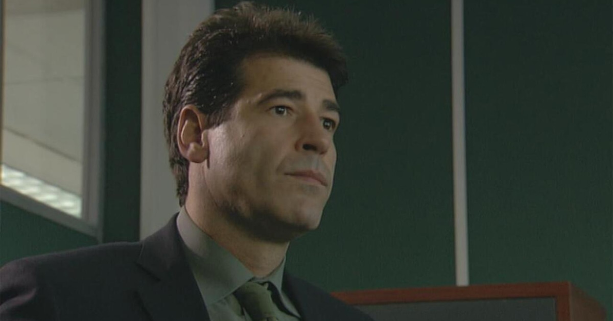 Stream The Bill Series 21 Episode 48 | Watch on U