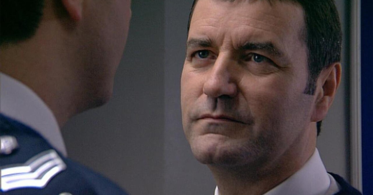 Stream The Bill Series 21 Episode 20 | Watch on U