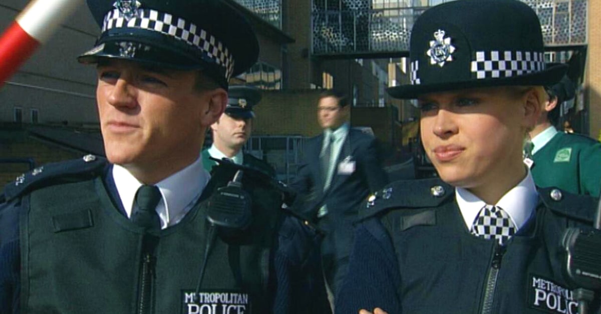 Stream The Bill Series 21 Episode 34 | Watch on U