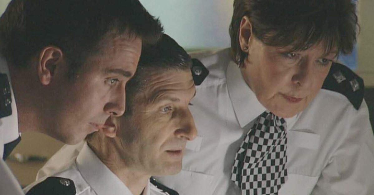 Stream The Bill Series 21 Episode 56 | Watch on U