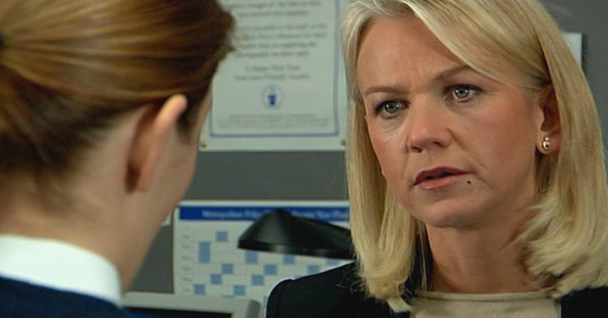 Stream The Bill Series 22 Episode 32 | Watch on U