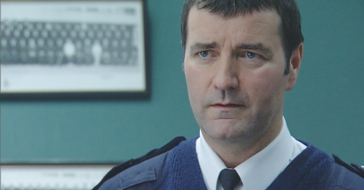 Stream The Bill Series 22 Episode 34 | Watch on U