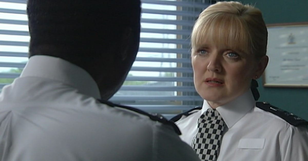 Stream The Bill Series 22 Episode 59 | Watch on U