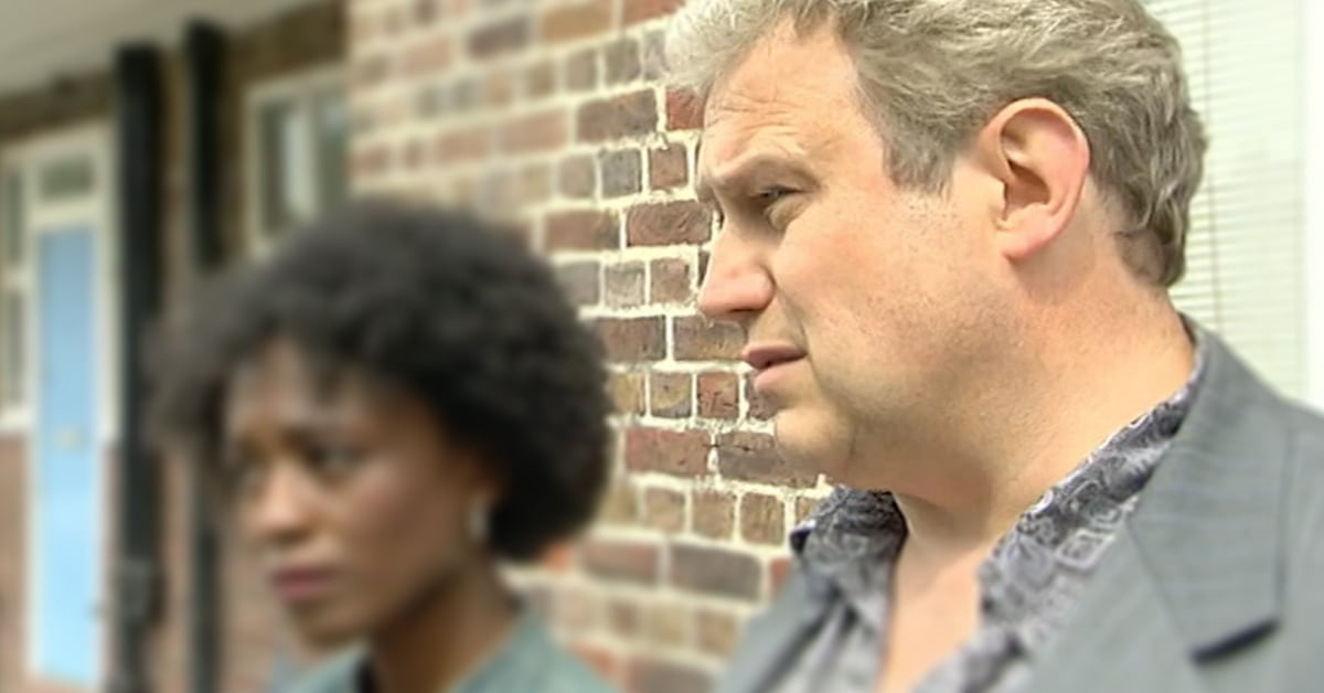 Stream The Bill Series 22 Episode 76 | Watch on U