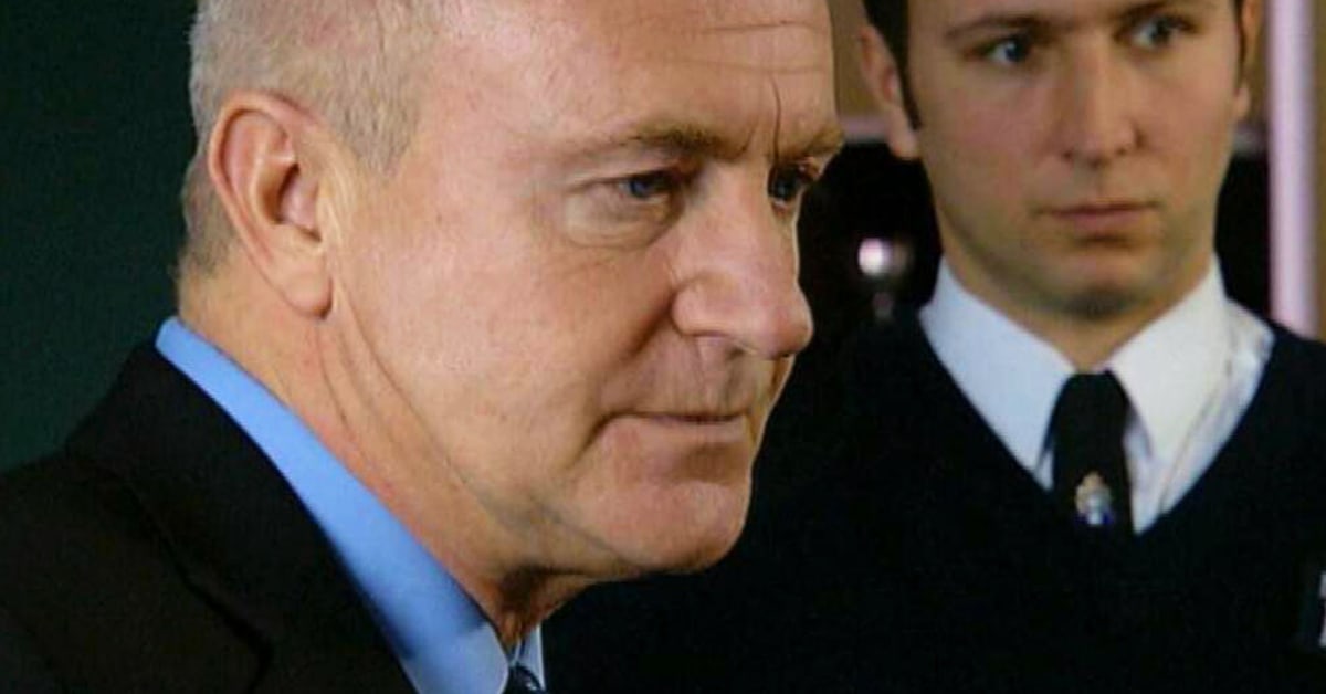 Stream The Bill Series 23 Episode 22 | Watch on U