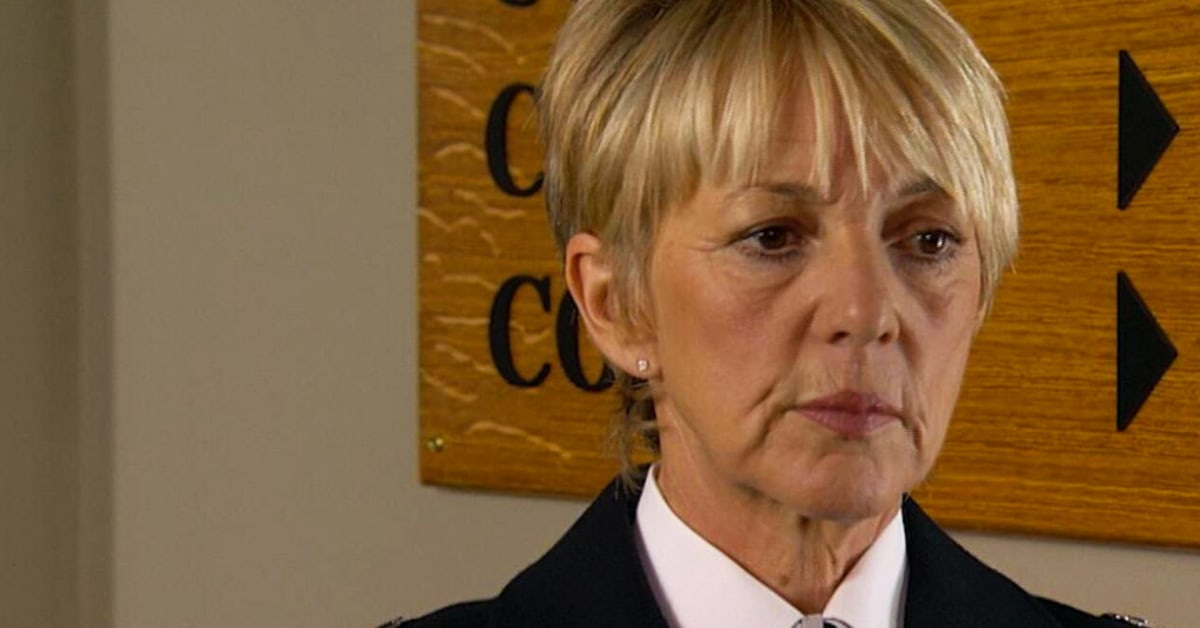 Stream The Bill Series 25 Episode 5 | Watch on U