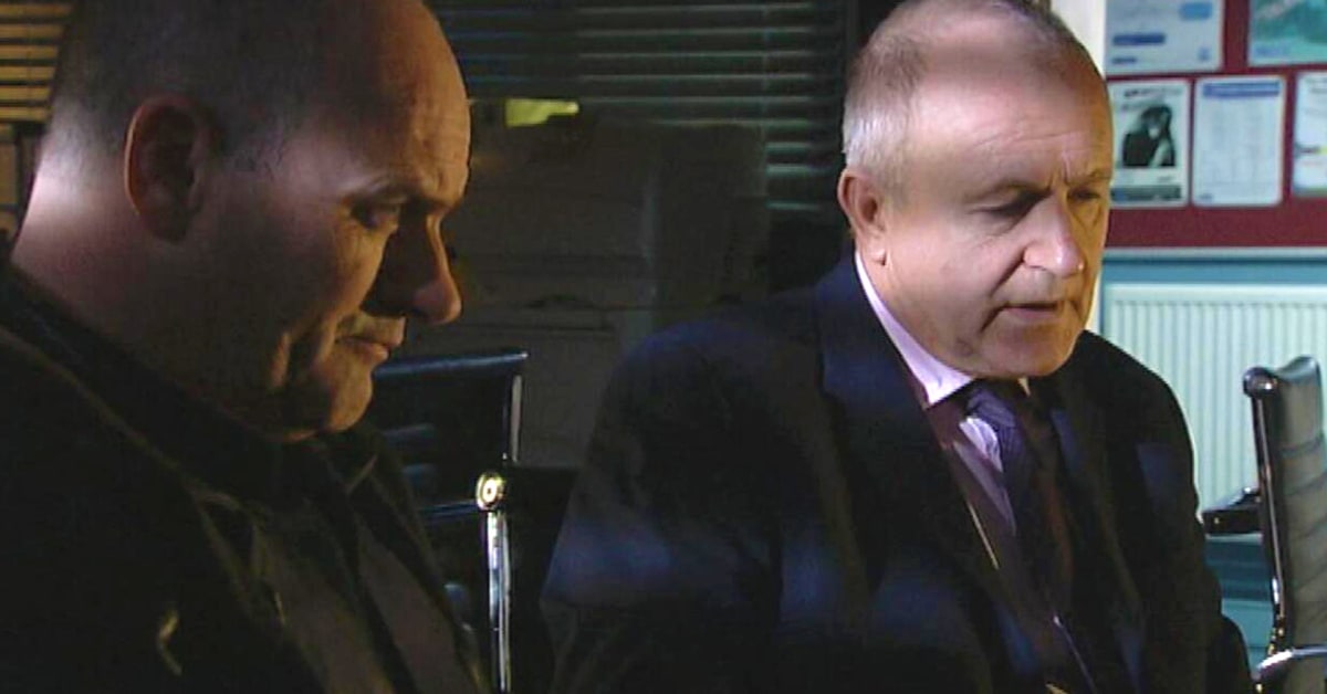 Stream The Bill Series 25 Episode 32 | Watch on U