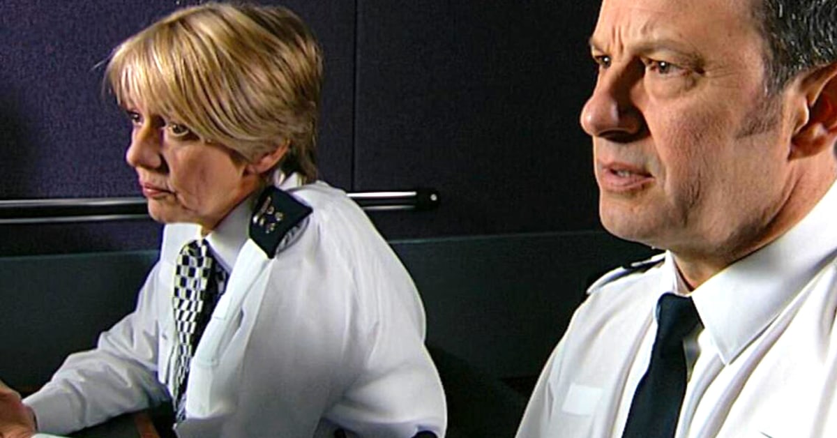 Stream The Bill Series 25 Episode 43 | Watch on U