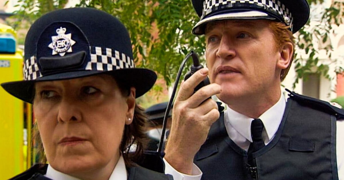 Stream The Bill Series 25 Episode 64 | Watch on U