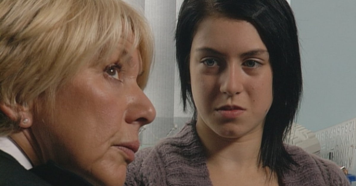 Stream The Bill Series 26 Episode 1 | Watch on U