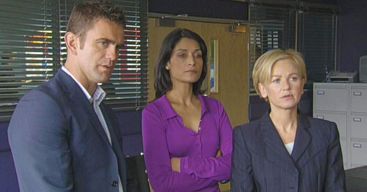 Stream The Bill Series 26 Episode 70 | Watch on U