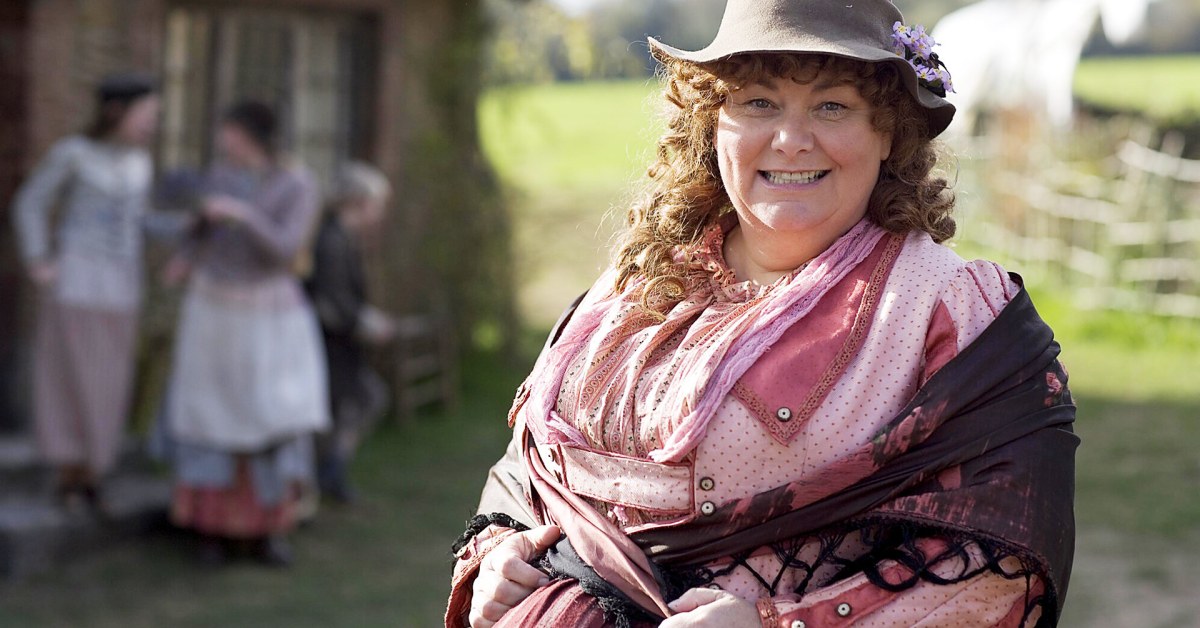 Stream Lark Rise to Candleford Series 1 Episode 9 | Watch on U