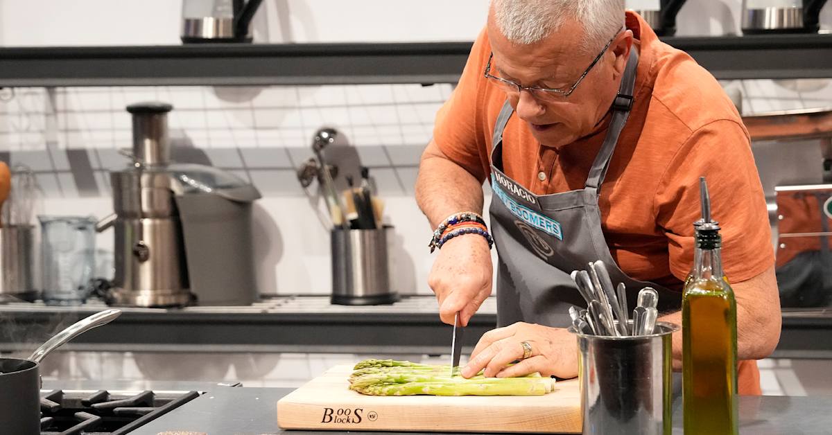 Stream Masterchef USA Series 14 Episode 15 | Watch on U