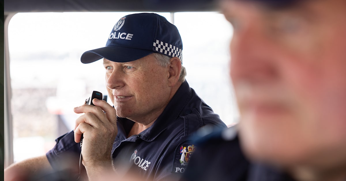 Stream First Responders Series 2 Episode 1 | Watch on U