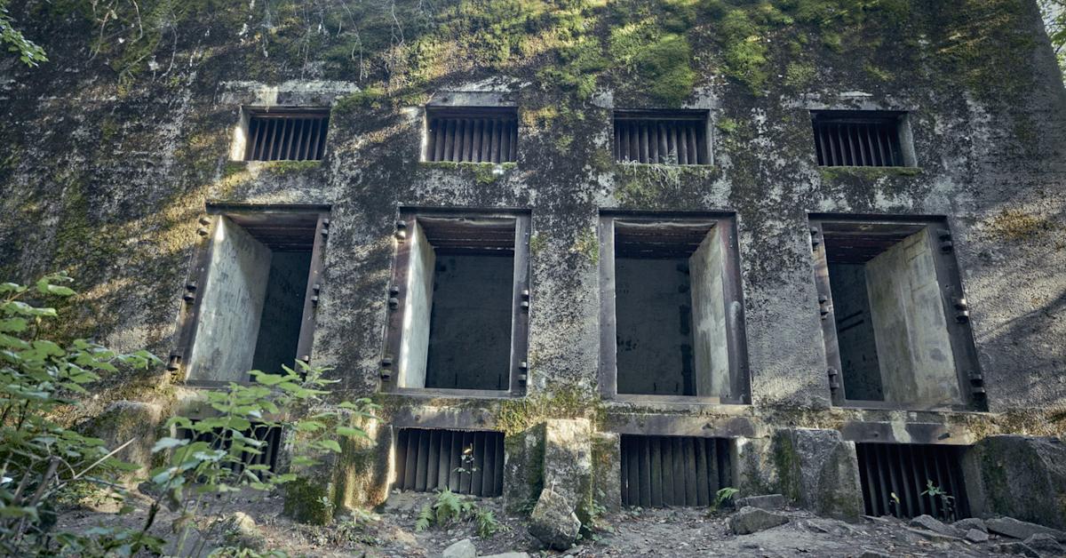 Stream Secret Nazi Bases Series 4 Episode 1 | Watch on U