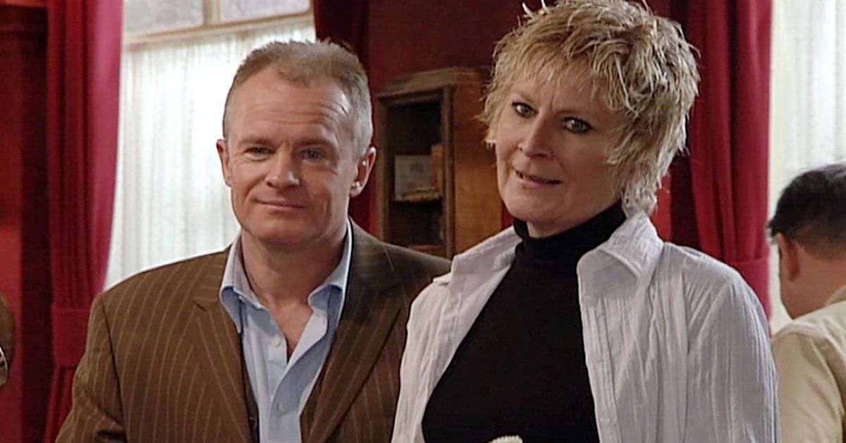 Stream Classic EastEnders Series 25 Episode 8 | Watch on U