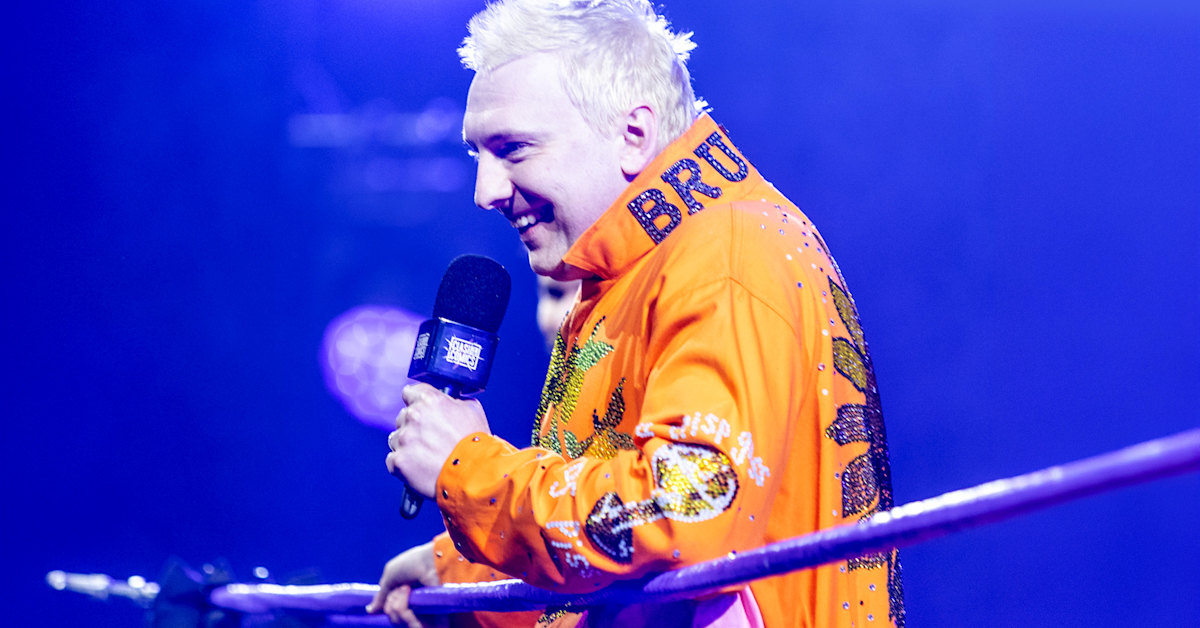 Stream Clash of the Comics Series 1 Episode 9 | Watch on U